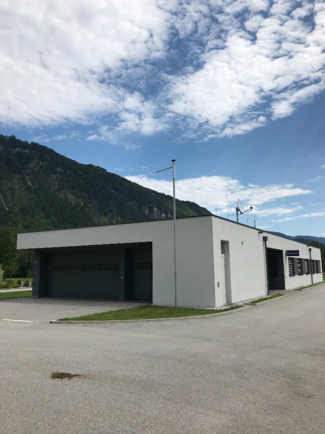 Neuerrichtung Polizeiinspektion Landl: - ING. GEISCHLÄGER GmbH ...